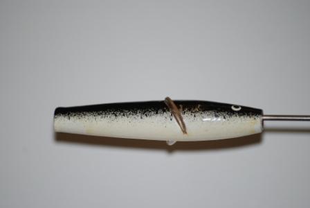 Devon Minnow Black & White – Somers Fishing Tackle